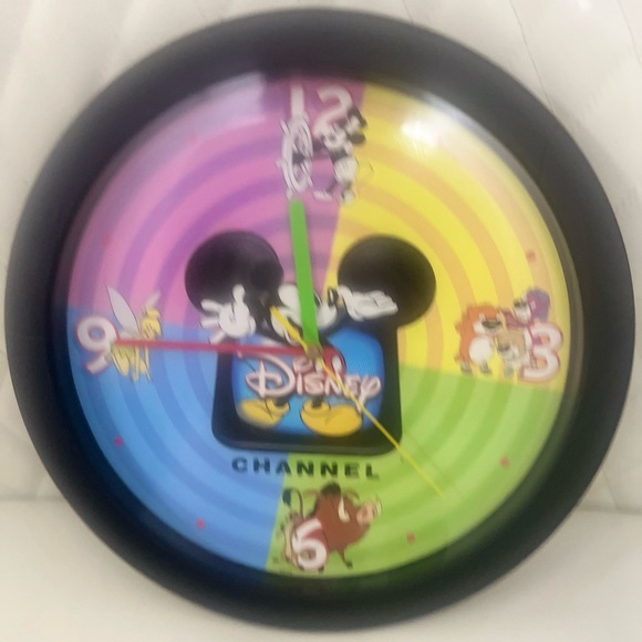 Disney | Wall Decor | Vintage Disney Channel Mickey Battery Operated ...